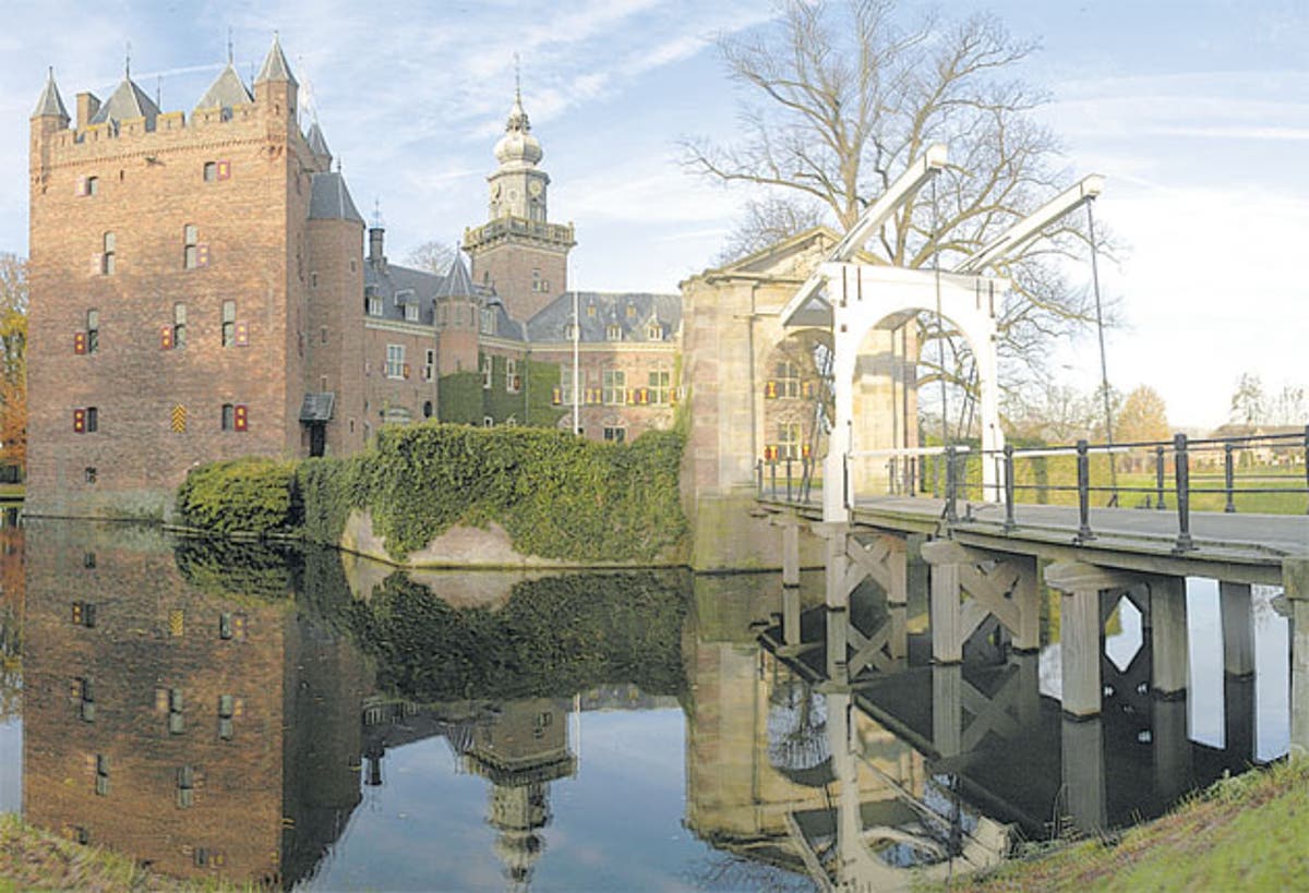 Happy birthday to you, Nyenrode Business University | The Independent ...