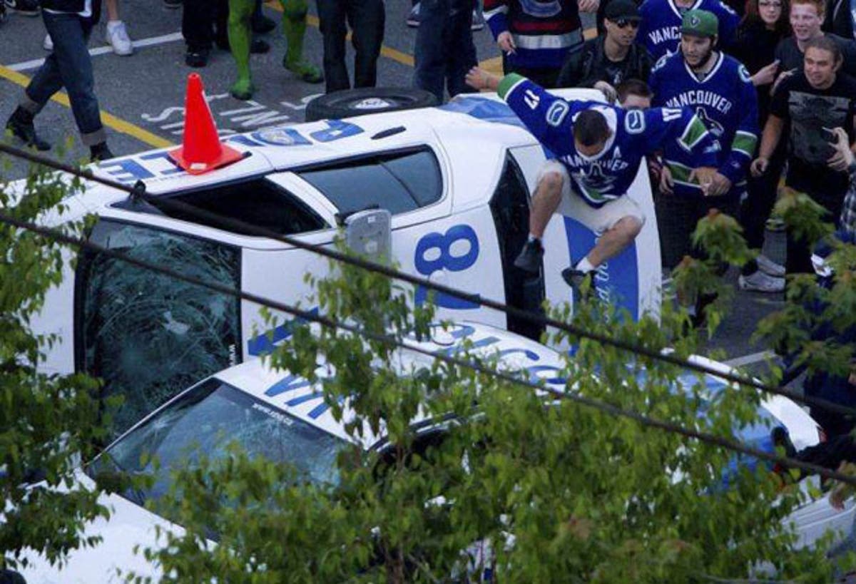 Ice Hockey: Vancouver fans riot after cup defeat | The Independent ...