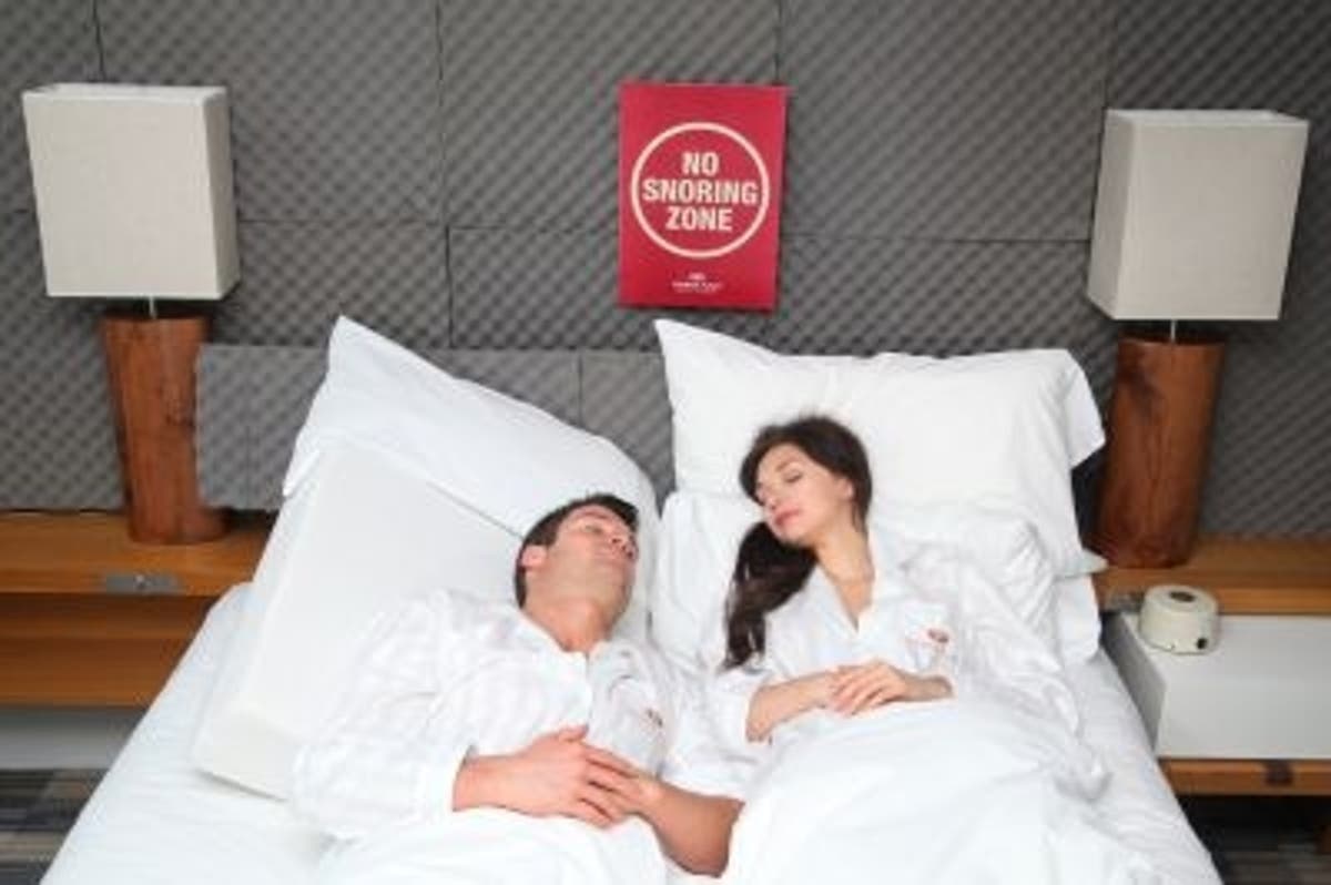 Crowne Plaza to trial "world's first snore absorption room" | The ...