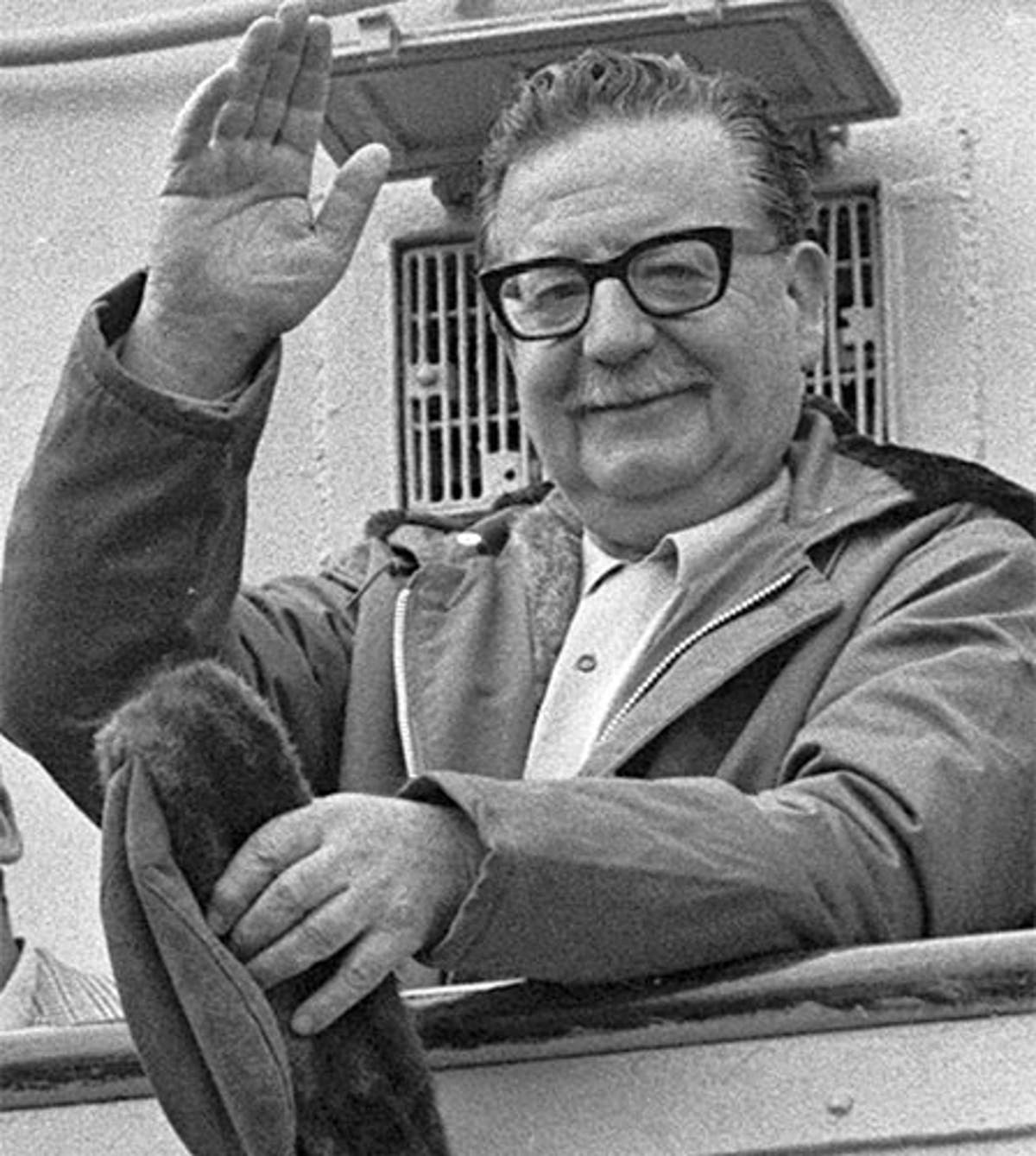 After 37 years, post-mortem proves Allende killed himself | The ...