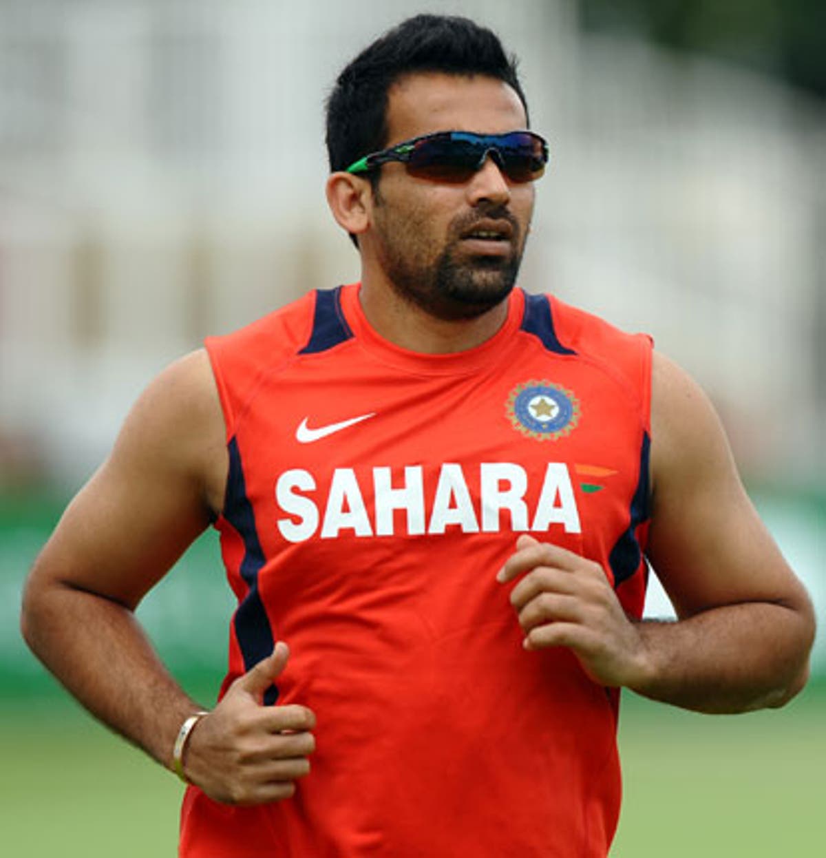 Zaheer departs to leave India's attack in tatters | The Independent ...