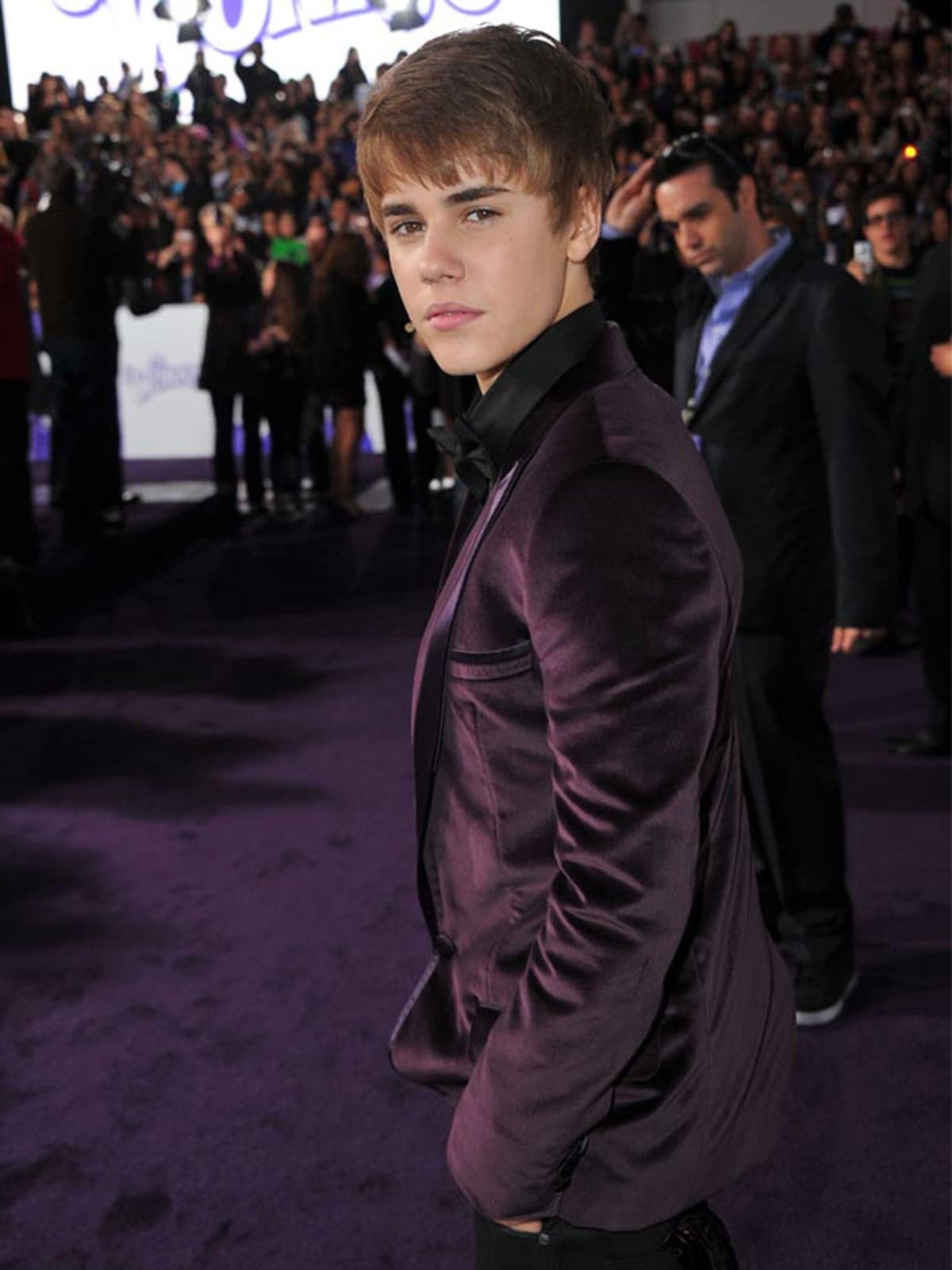 Justin Bieber reaches 2 billion YouTube hits | The Independent | The ...