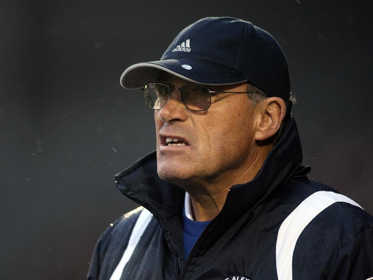 Dario Gradi hands Crewe reins to Steve Davis | The Independent | The ...