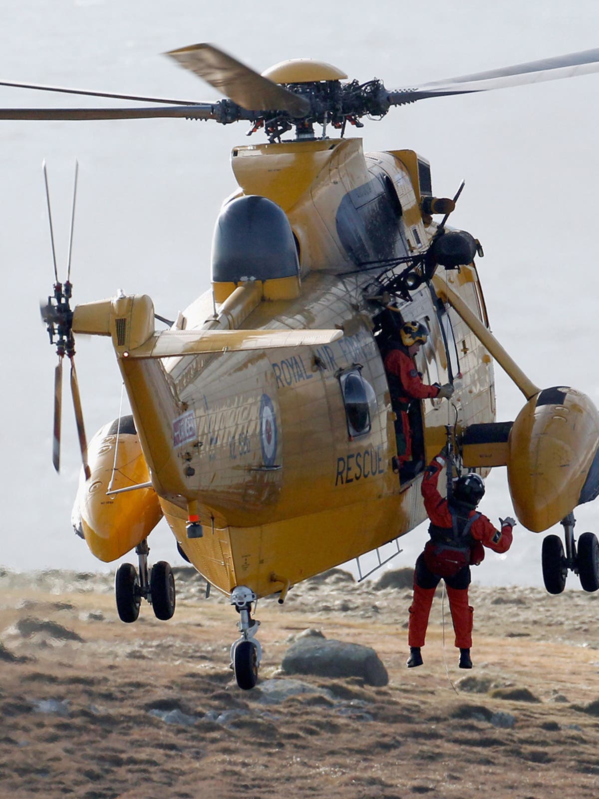Search and rescue flights to get civilian pilots | The Independent ...