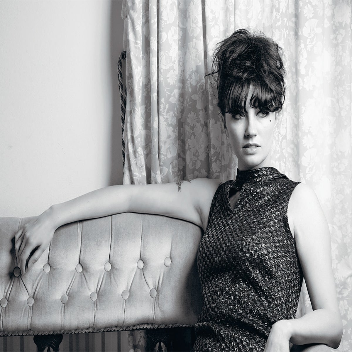 Kate Lynch Lie With Me