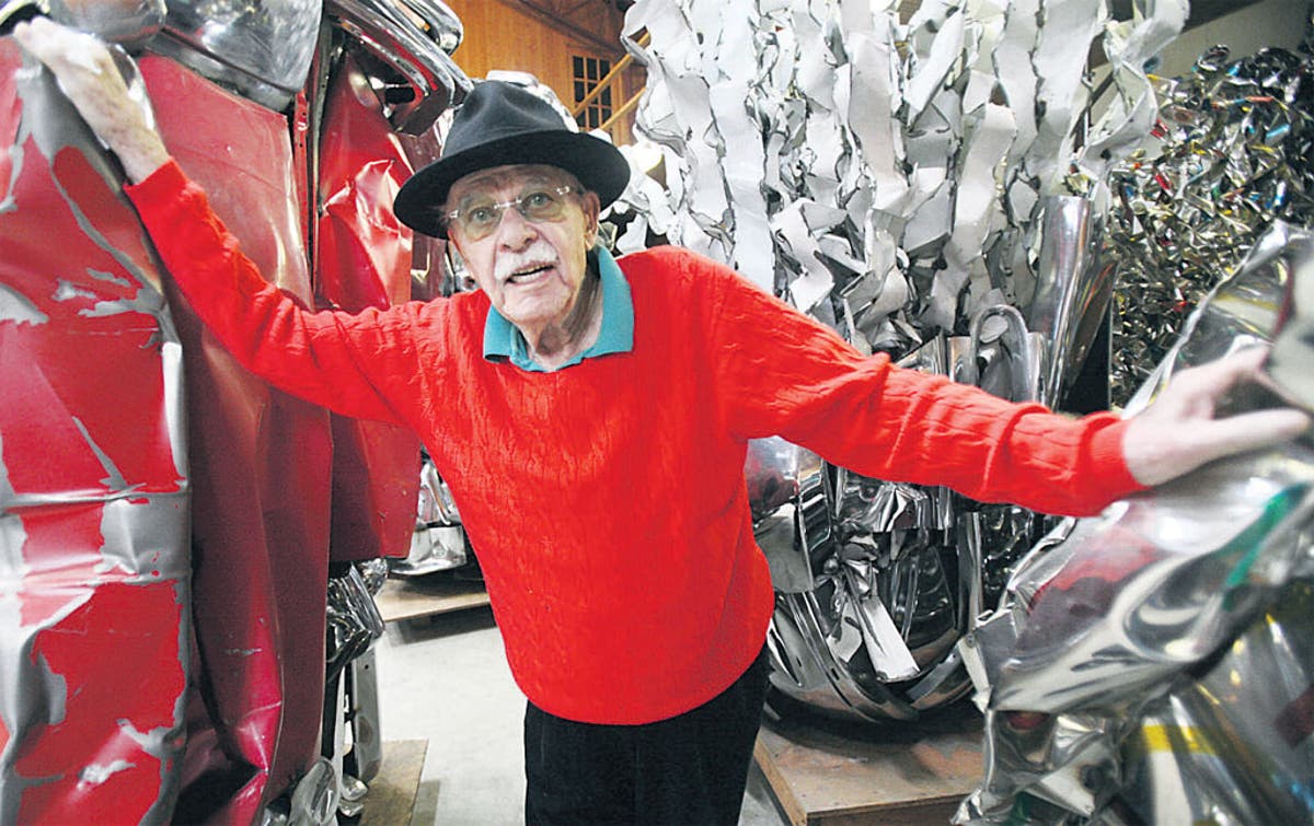 John Chamberlain: Sculptor who gave new life to scrap-heap cars | The ...