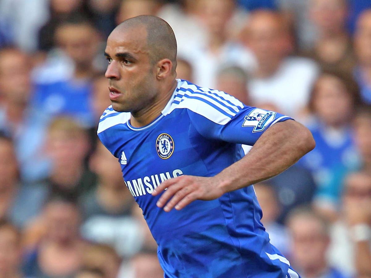 Alex deal on hold as Cahill edges closer | The Independent | The ...