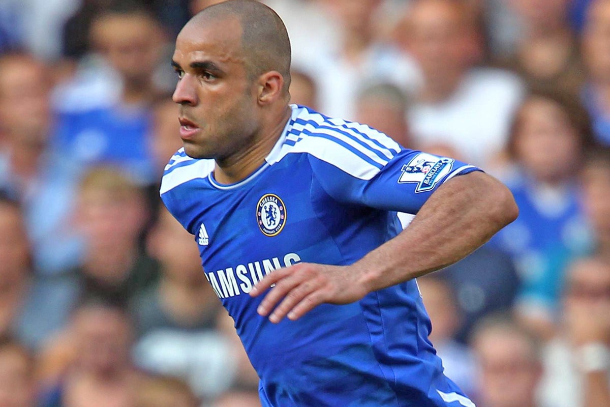 Chelsea defender Alex joins Paris St Germain | The Independent | The ...