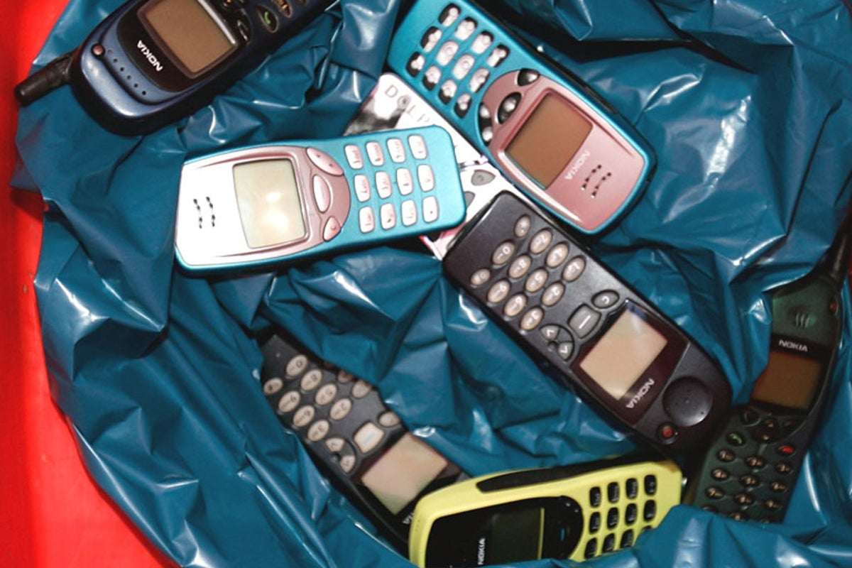 Throwing away gadgets loses us £762m a year | The Independent | The ...