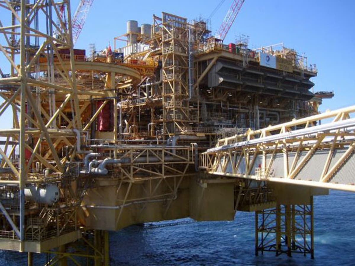 Relief well to stem gas leak at evacuated offshore rig could take six ...