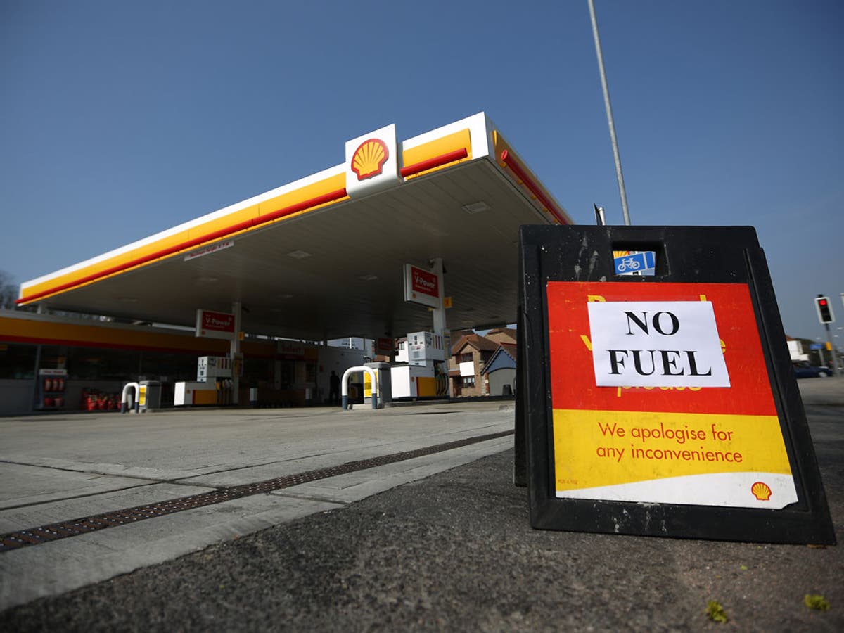 Ministers continue to plan for fuel strike | The Independent | The ...