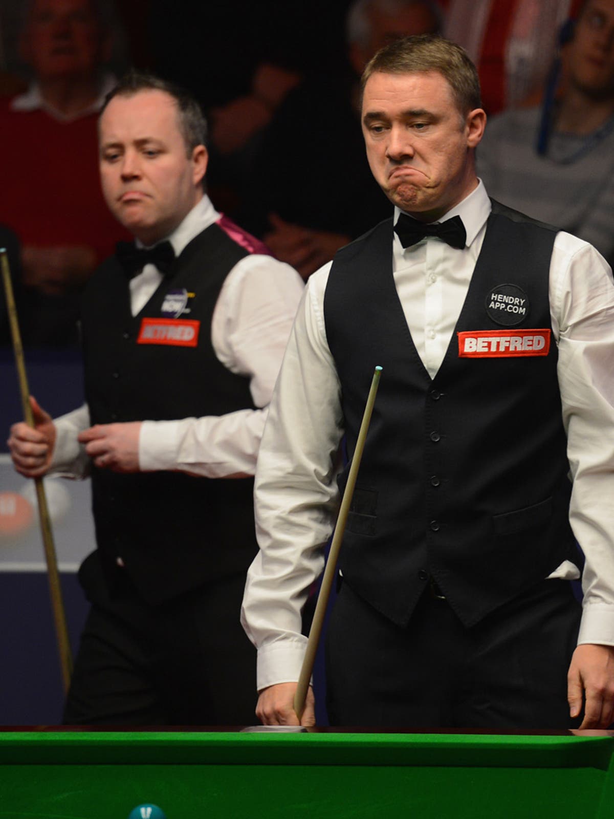 Snooker: Hendry hits his groove at start of heavyweight duel | The ...