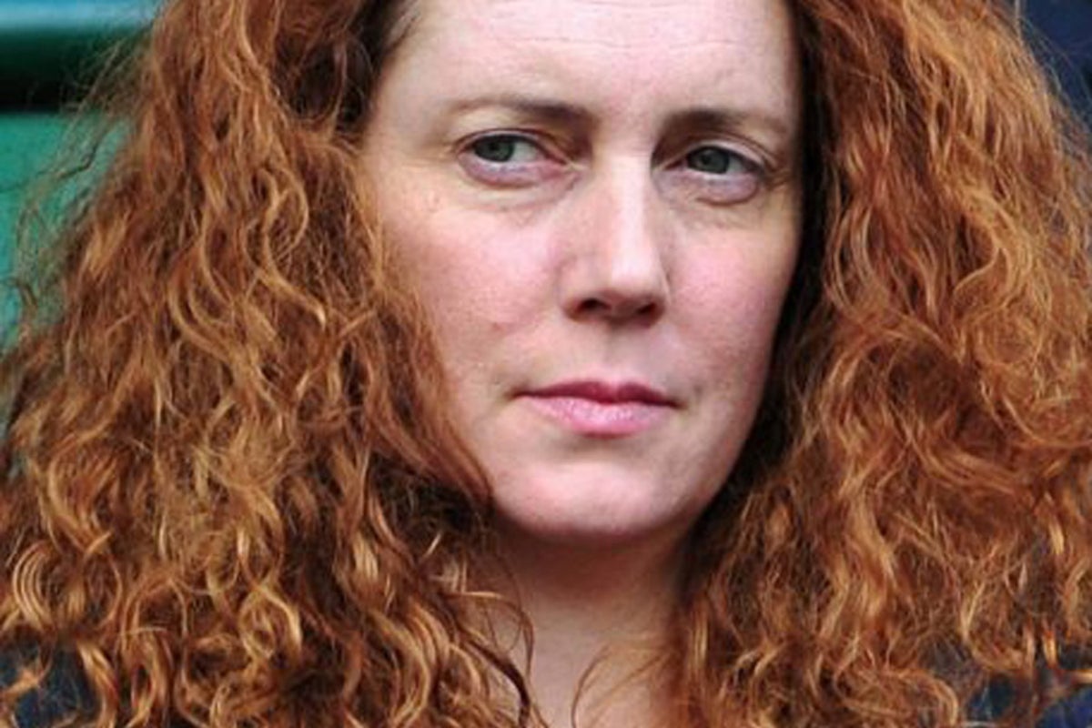 Downing Street panics as Brooks and Coulson prepare to face Leveson ...