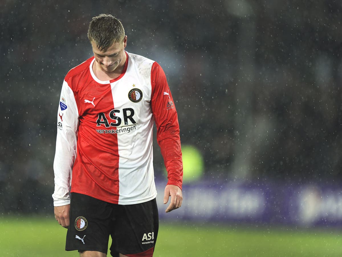 Manchester City striker John Guidetti keeping options beyond Feyenoord ...