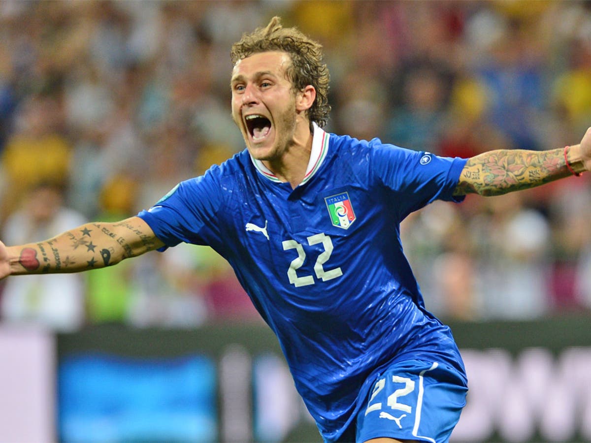 Italy ready to gamble on former West Ham striker Alessandro Diamanti in ...
