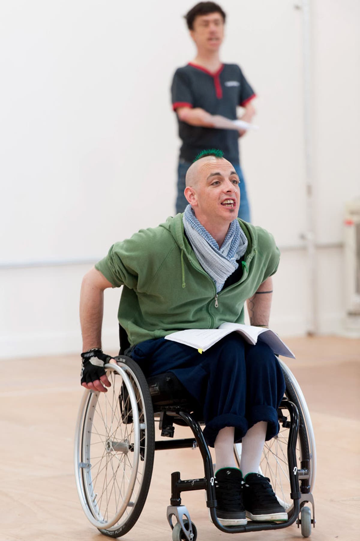 Disabled dancer returns to the stage in provocative new play | The ...