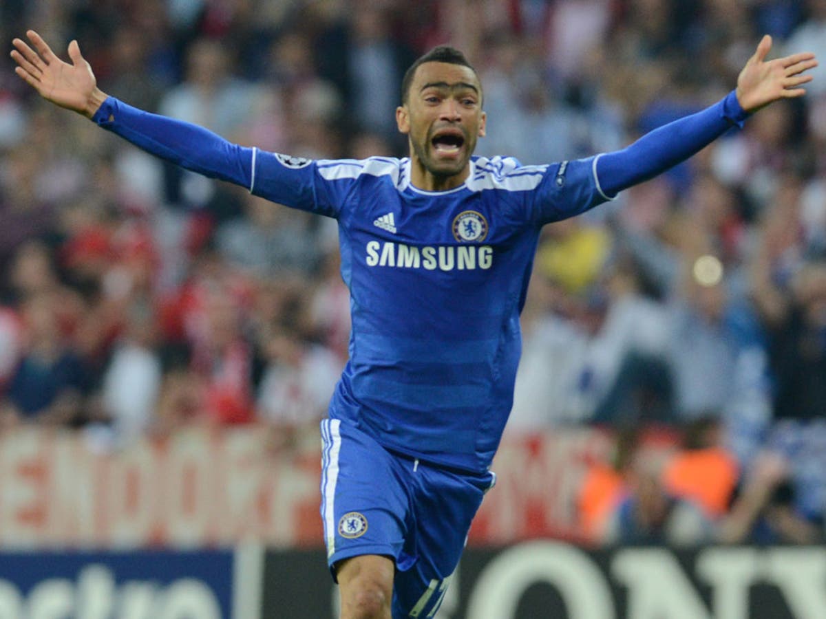 Bosingwa seals his move to Loftus Road | The Independent | The Independent