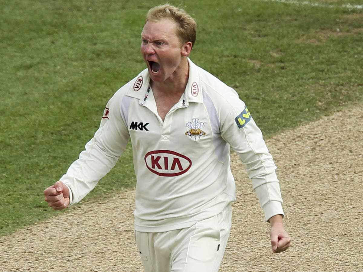County Championship round-up: Batty leaves it late to lift Surrey's ...