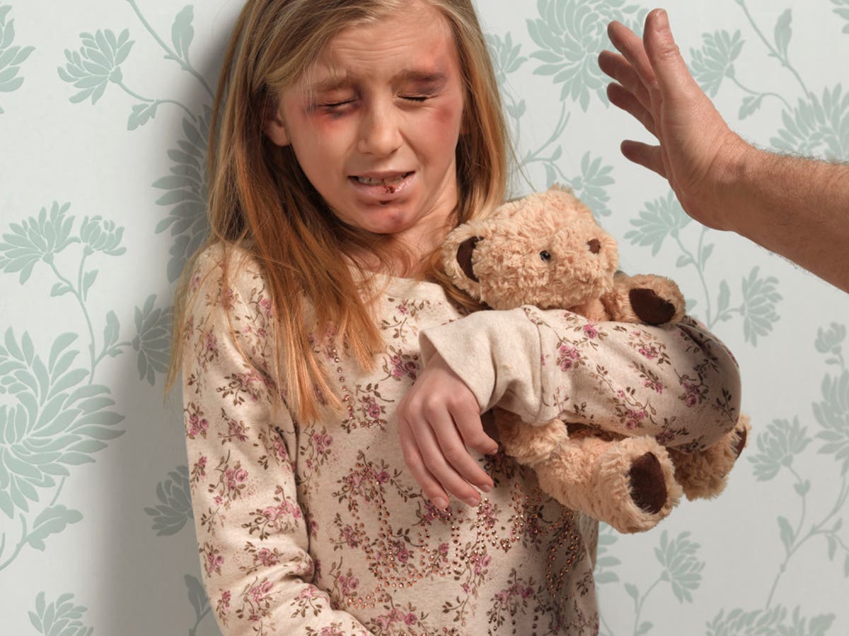 Judge freed mother for smacking children, but it should be banned ...