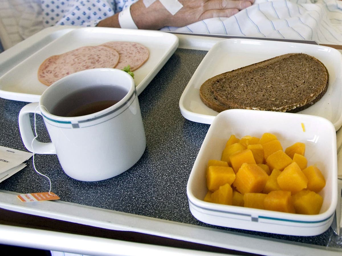 Healthy eating? Hospital spends just £2.19 a day on patients' meals ...