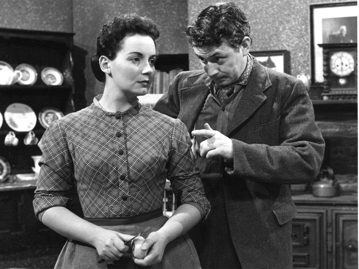 David Lyn: Actor who fought for Welsh theatre | The Independent | The ...