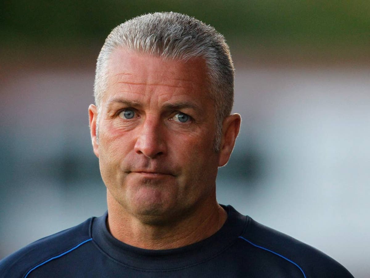 Martin Hardy: Gary Mills ensures that rejuvenated York City have bright ...