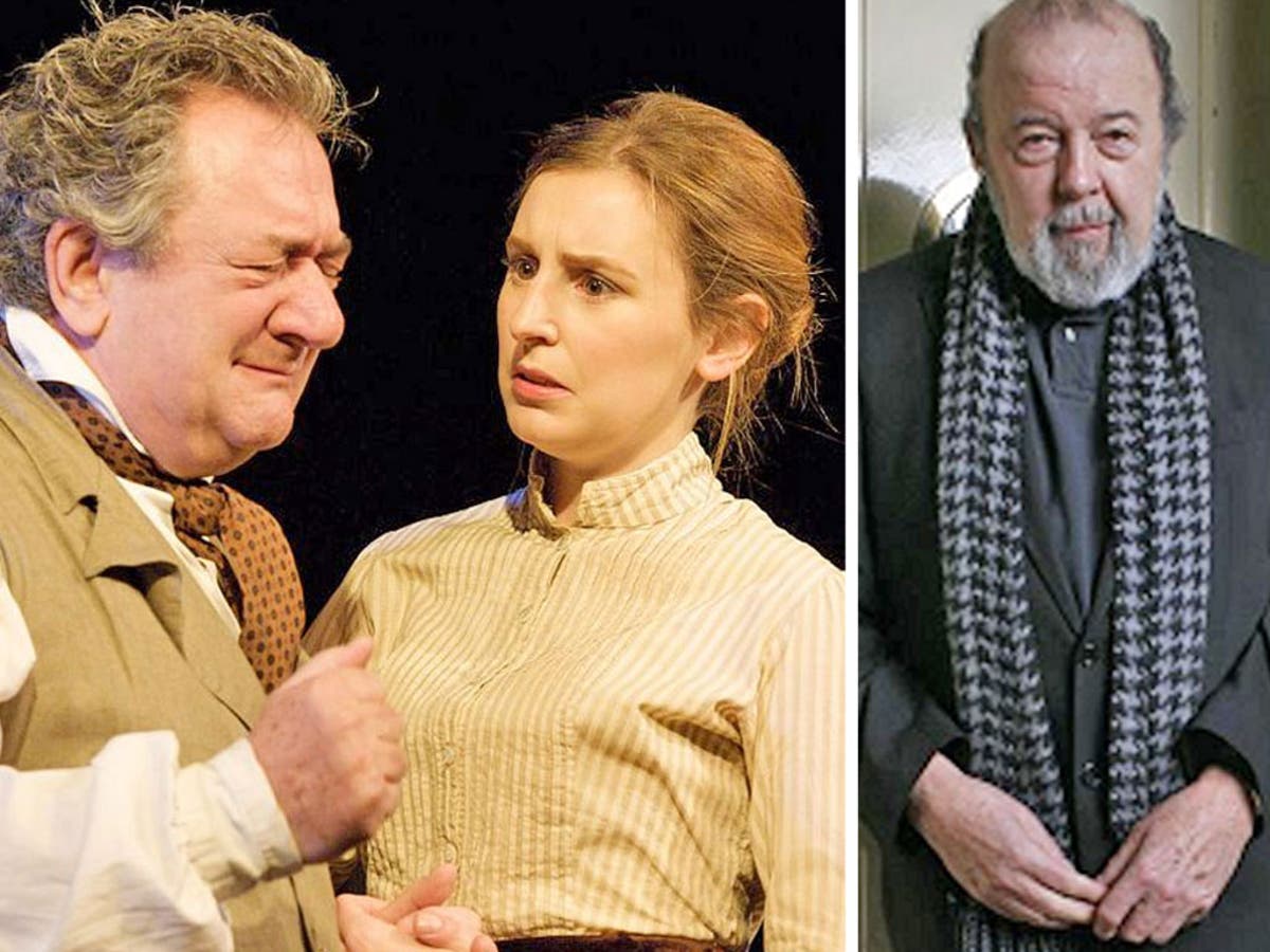Sir Peter Hall apologises for 'unintentionally' heckling Downton ...