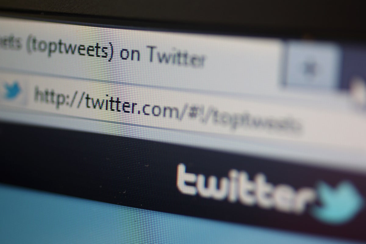 Suspect streams police negotiations online | The Independent | The ...
