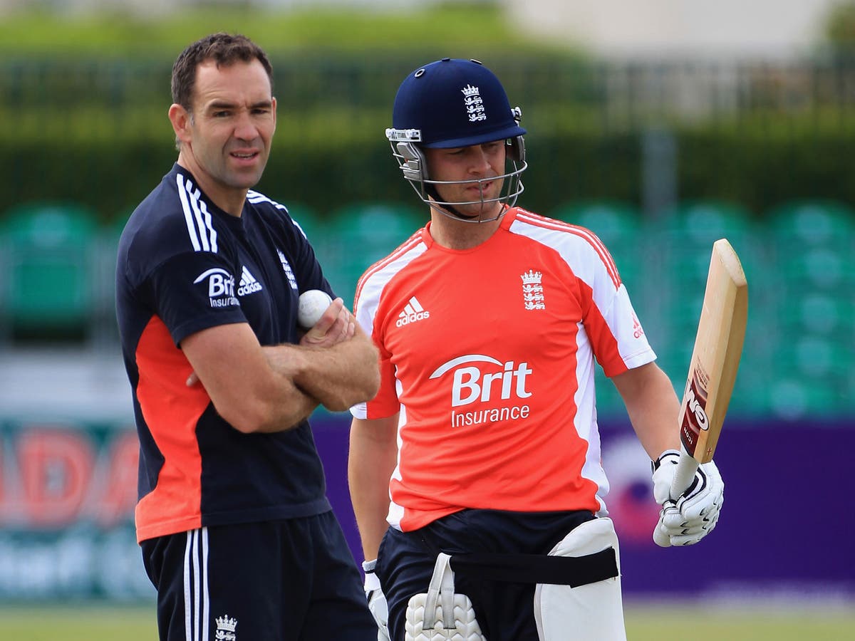 I would wilt in Andy Flower's position, admits Richard Halsall | The ...