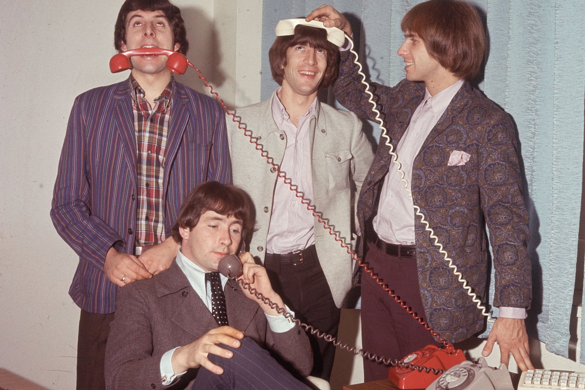 Reg Presley: The Troggs singer who kept on gigging | The Independent ...