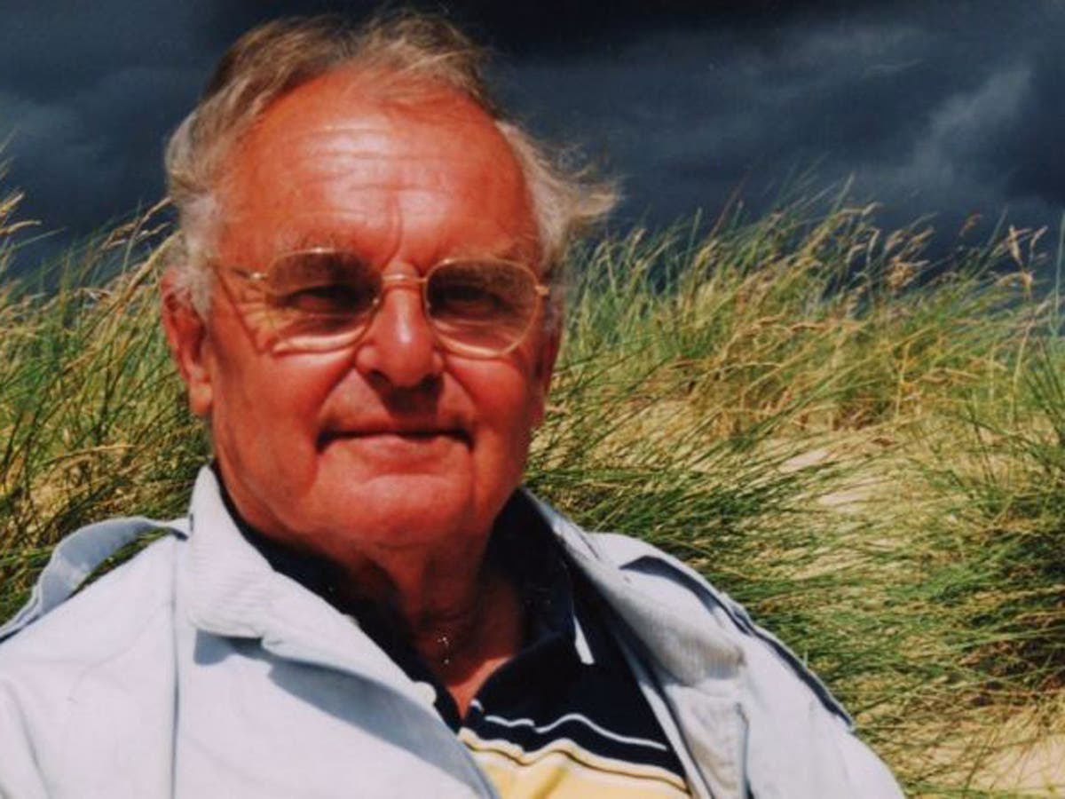 Bill Wood: Naval officer who served at D-Day and in the Pacific | The ...