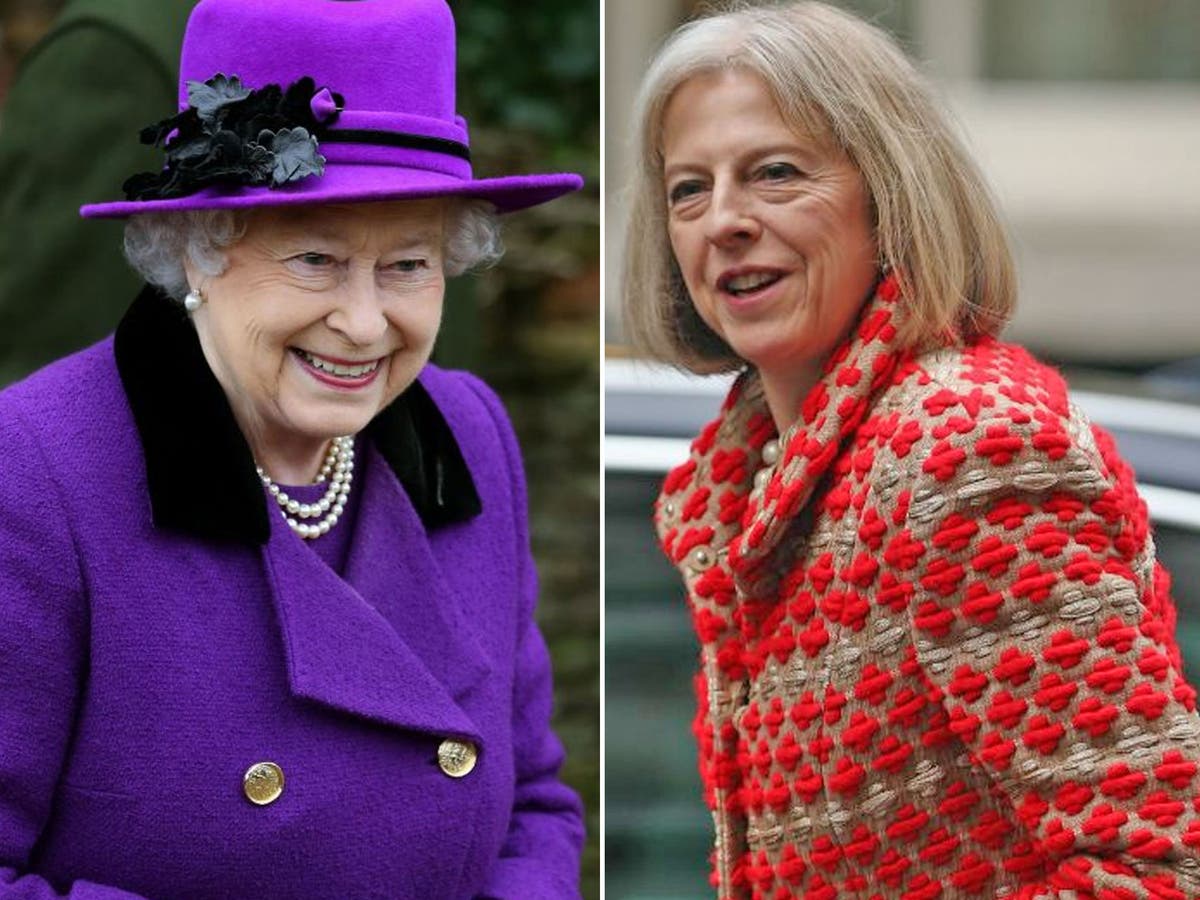 Queen extends her reign to top list of most powerful women in Britain ...