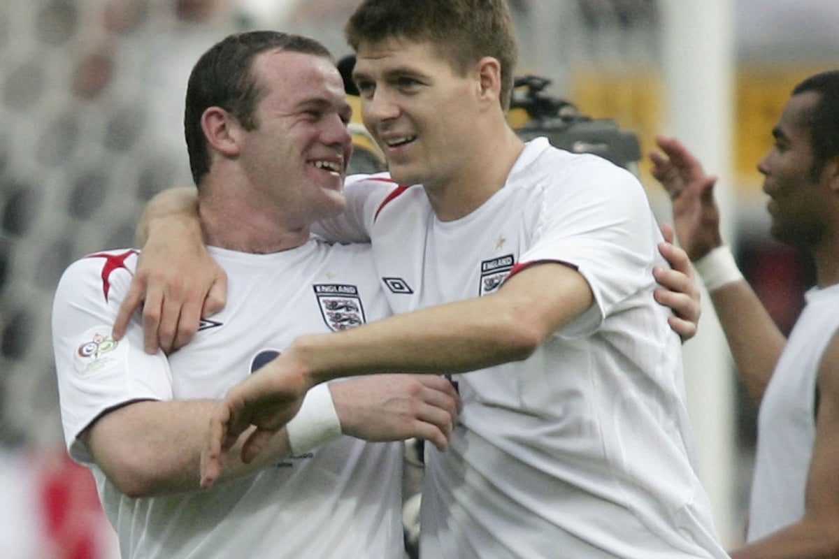 Wayne Rooney hits back at Steven Gerrard’s ‘egotistical losers’ comment ...