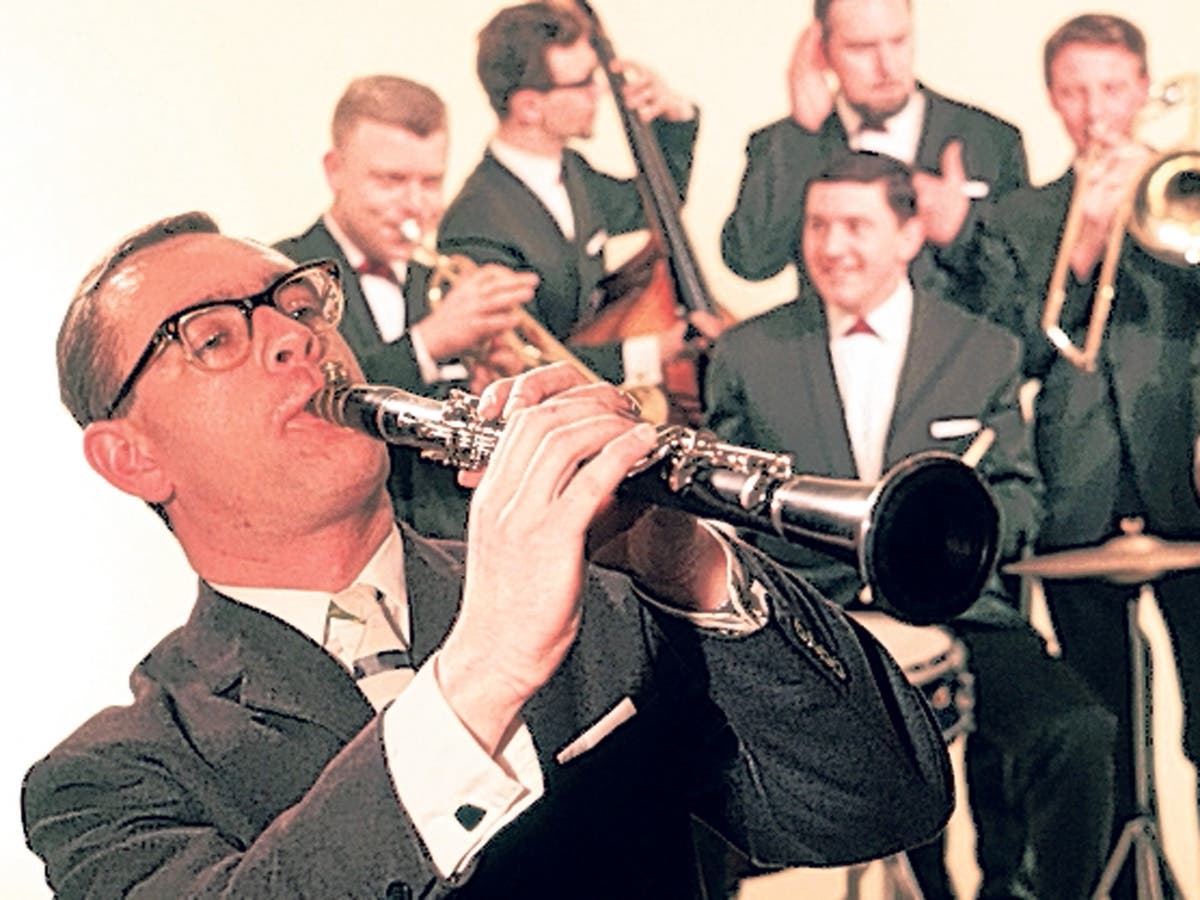 Terry Lightfoot: Clarinettist and Trad jazz pioneer | The Independent ...