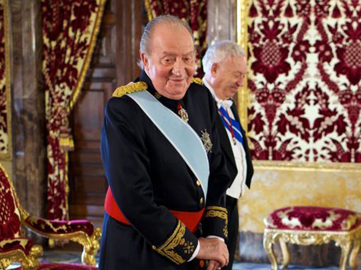 King Juan Carlos of Spain abdicates: Monarch to end 39-year reign to ...