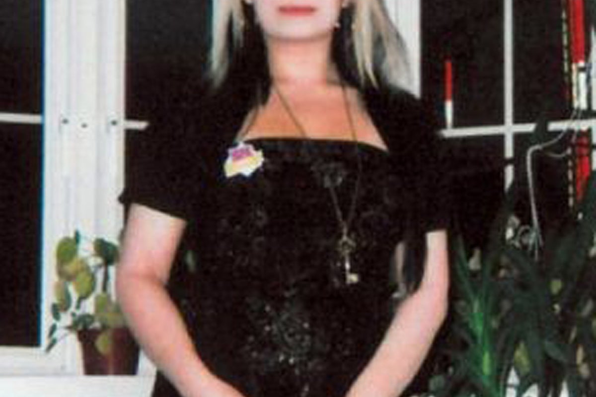 'Please bury us together': Last requests of mother who 'killed her ...