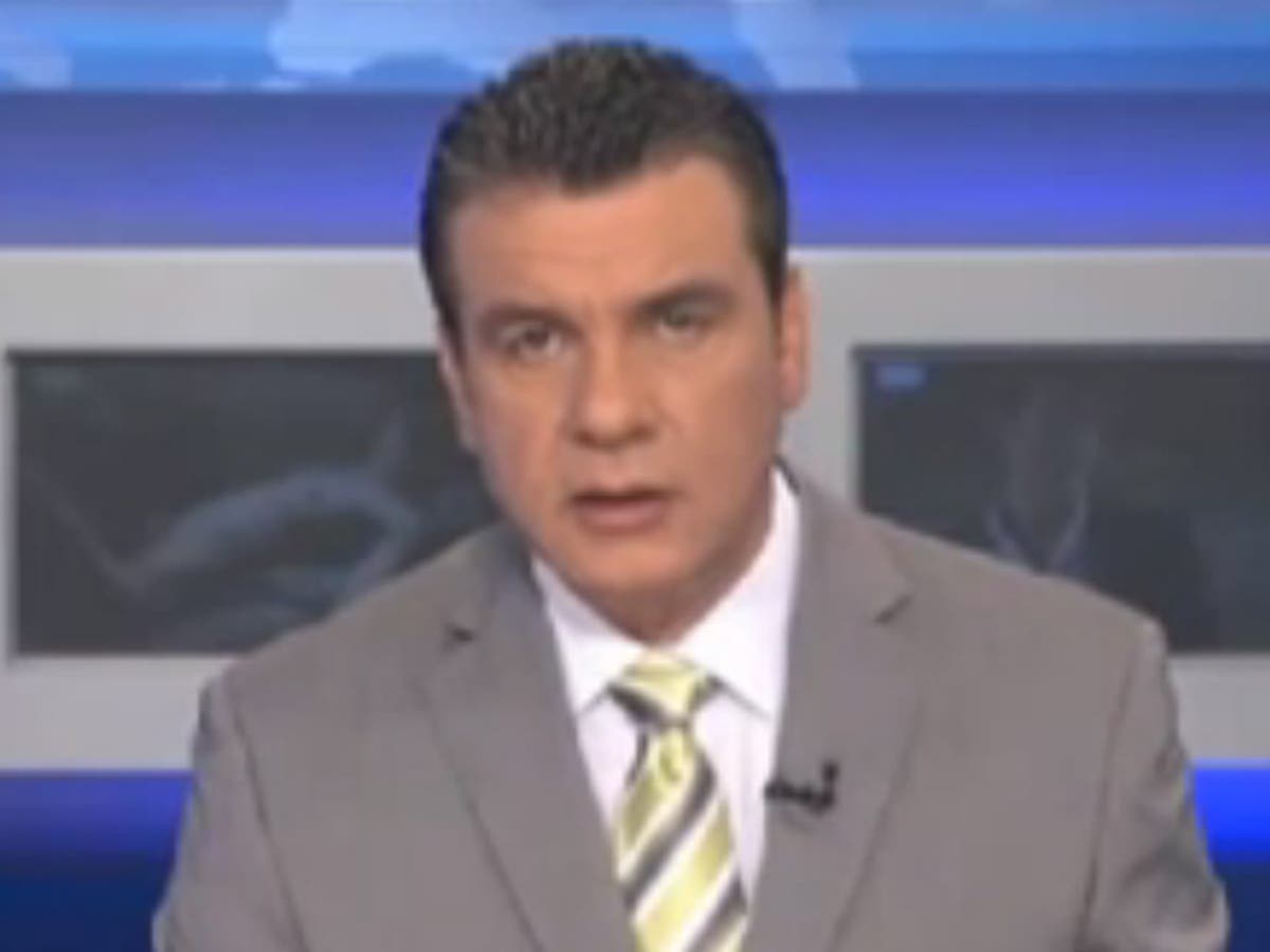 Video: Who'd be a TV anchor? The moment Greek news went X-Rated and ...