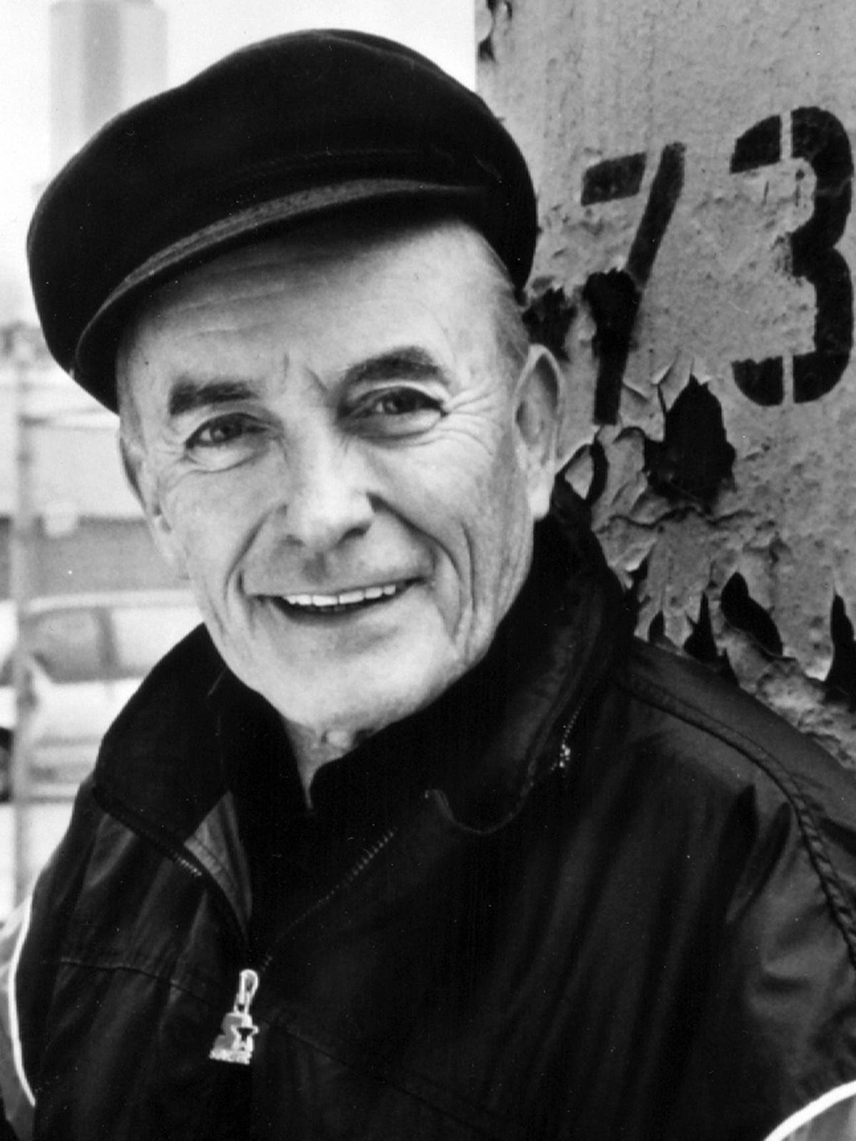 Rev Andrew Greeley: Outspoken priest and author | The Independent | The ...