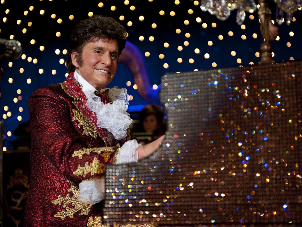 Jonathan Romney on Steven Soderbergh's Behind the Candelabra: All hail ...