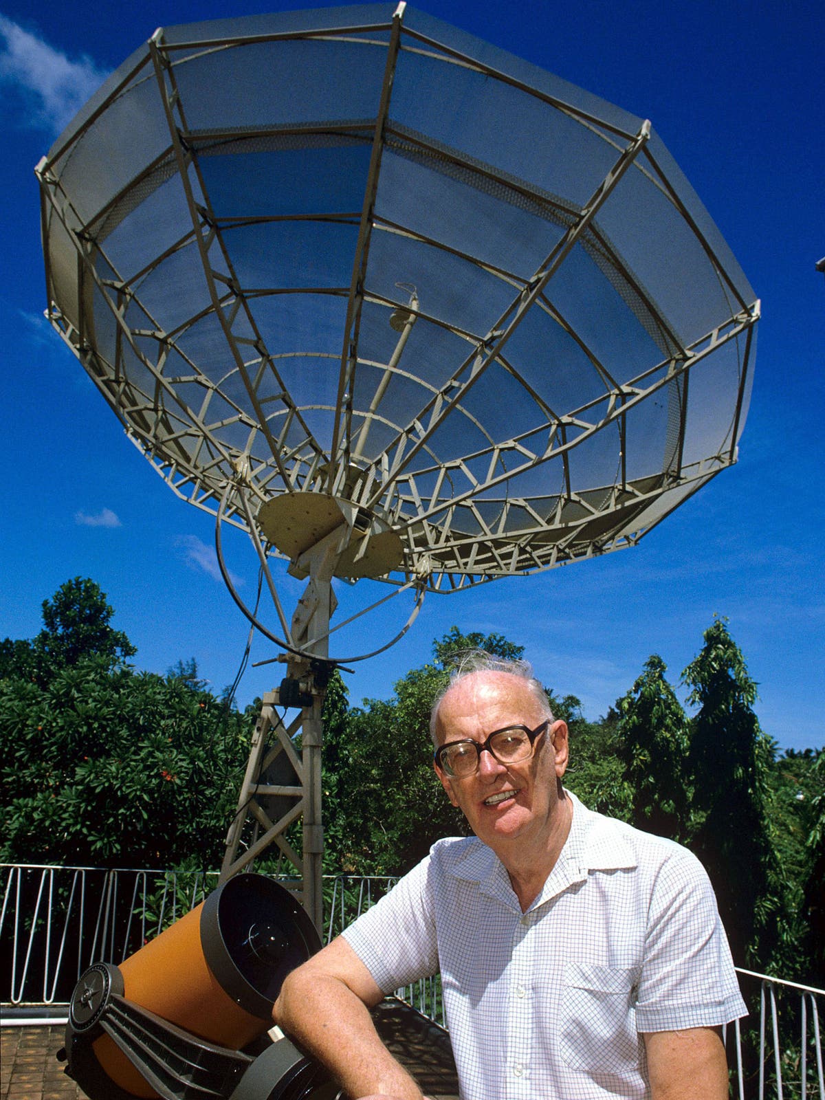 One small step for a man, a giant leap for his hair: Arthur C Clarke's ...