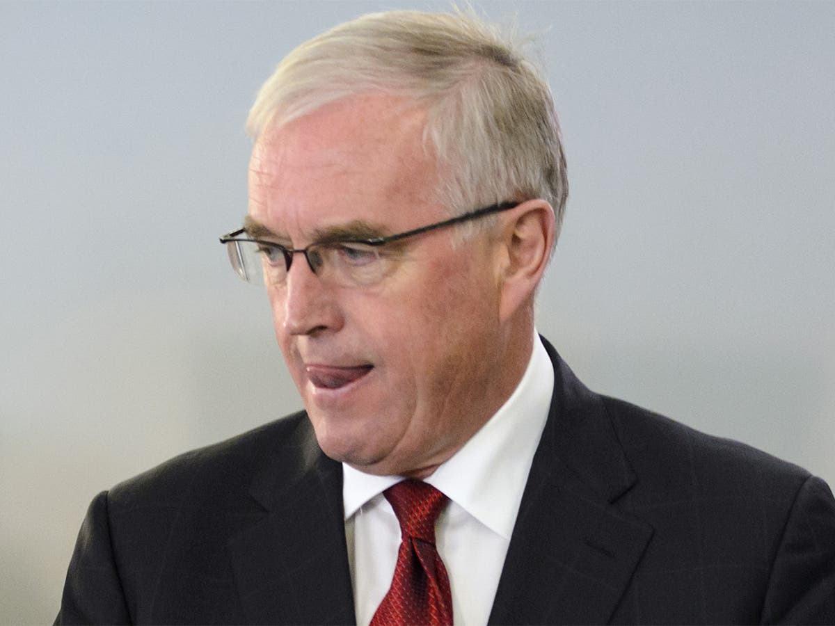 Cycling in turmoil as UCI president Pat McQuaid is branded a 'dictator ...