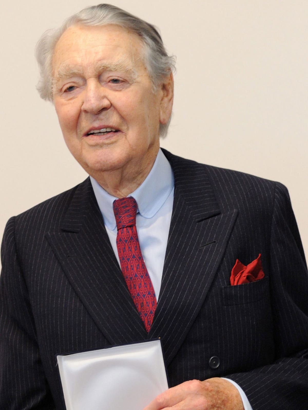 Berthold Beitz: Industrialist who saved hundreds of Jews from the Nazis ...