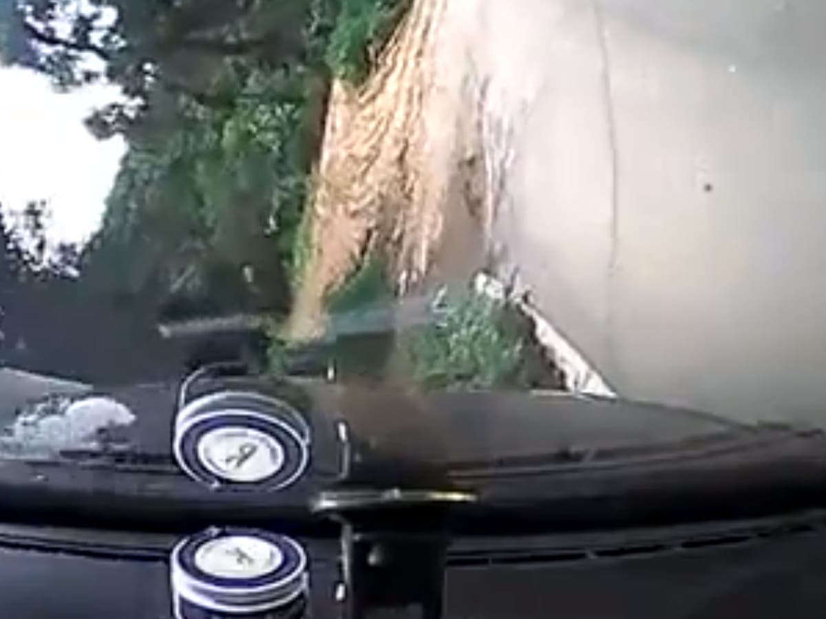 Is this the worst driving test in history? Woman fails test within ten ...