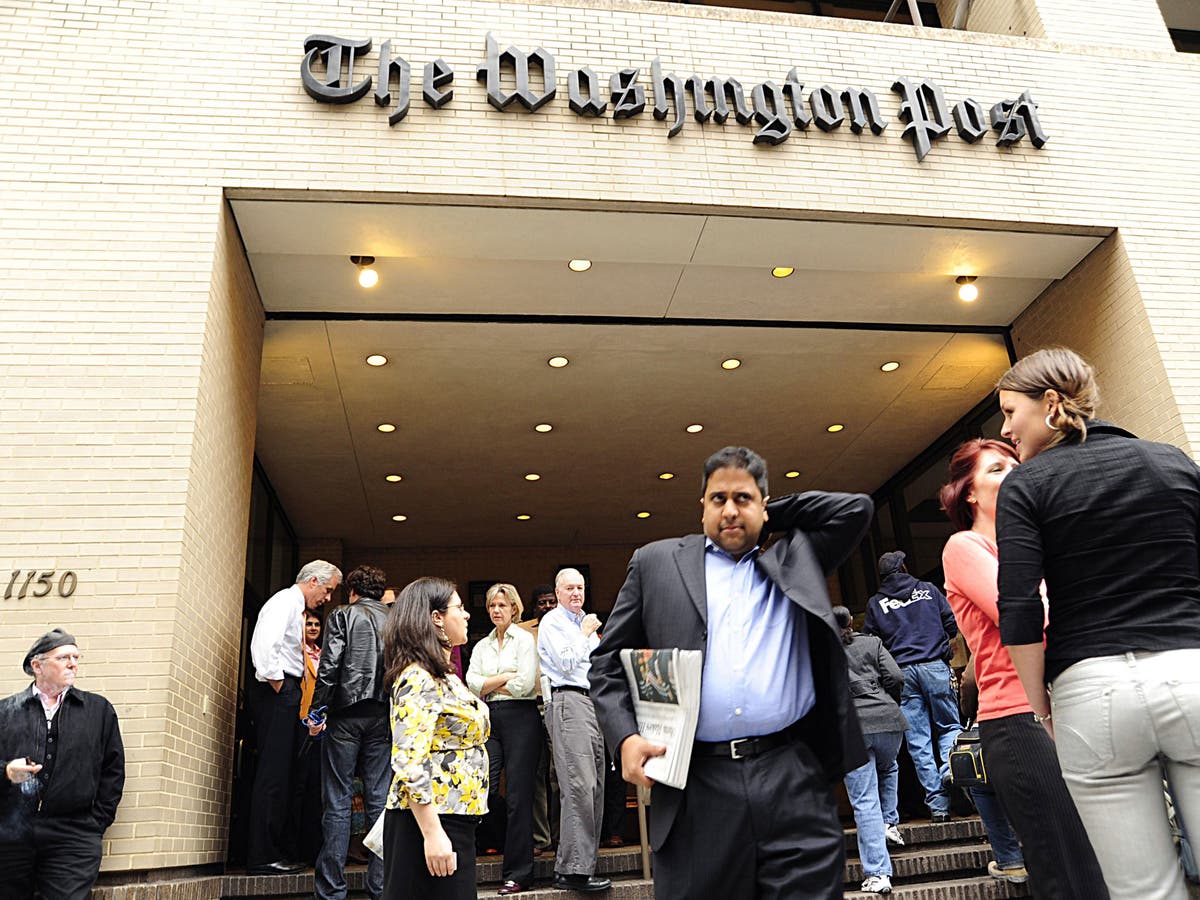 Amazon chief Jeff Bezos buys Washington Post: Newspaper timeline | The ...