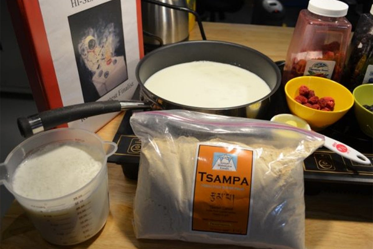 Nasa takes a fresh look at in-flight food for Mars astronauts | The ...