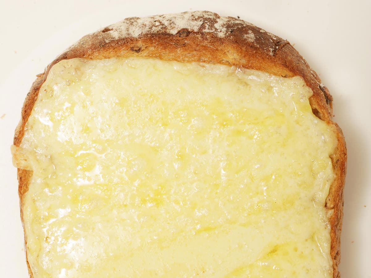 Rate My Toast Twitter trend sees thousands of people submit photos of ...