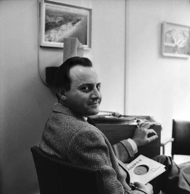 Legendary Pick Of The Pops presenter David Jacobs dies aged 87 | The ...