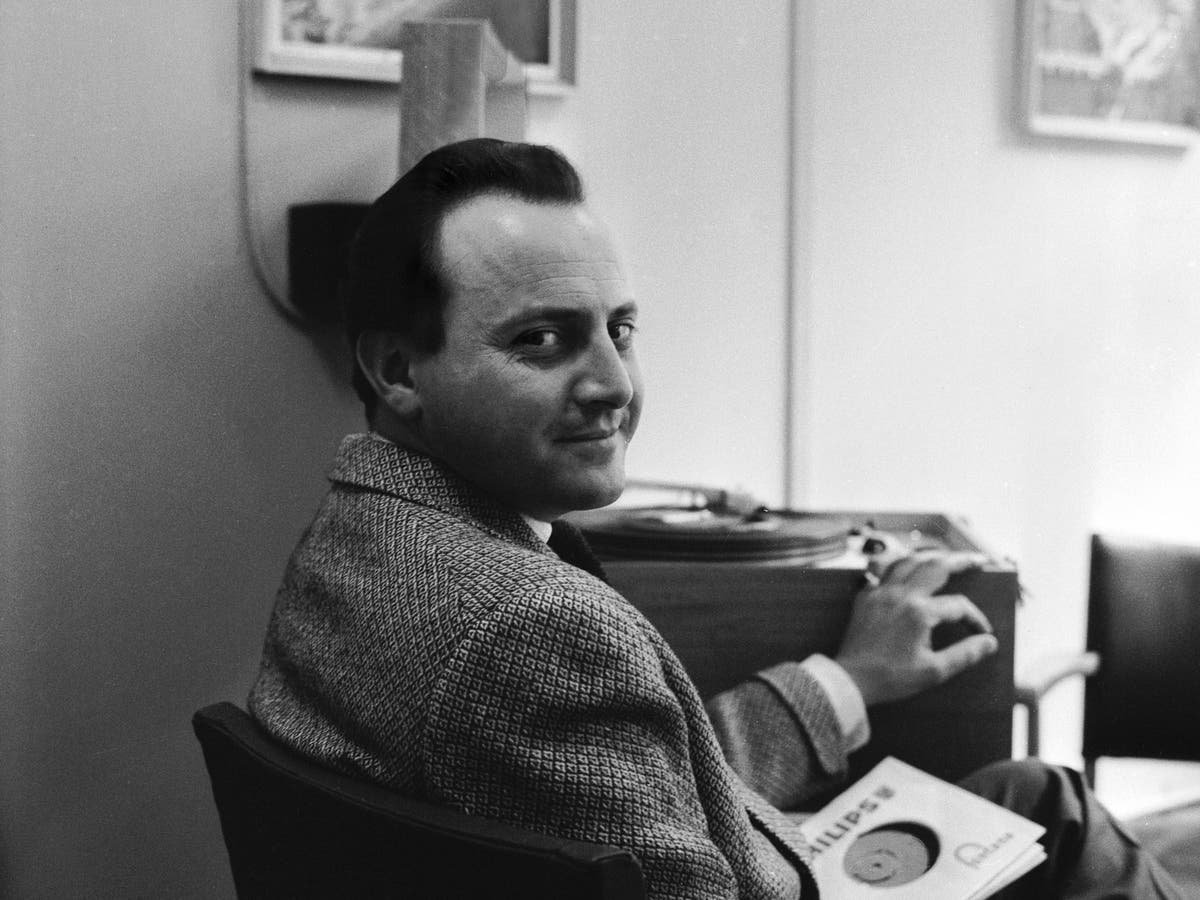 David Jacobs: Much-loved broadcaster whose BBC career lasted more than ...