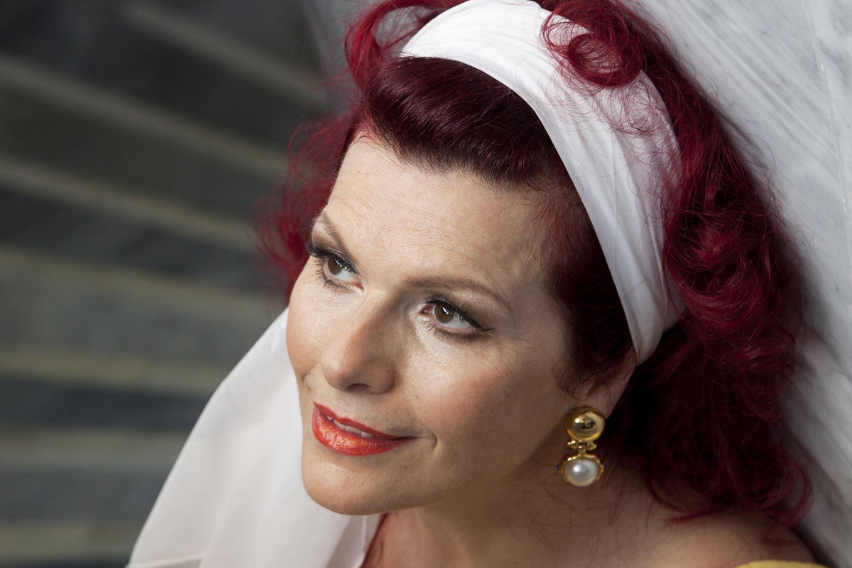 Credo: Cleo Rocos - 'I have fantastic memories of drinking with ...