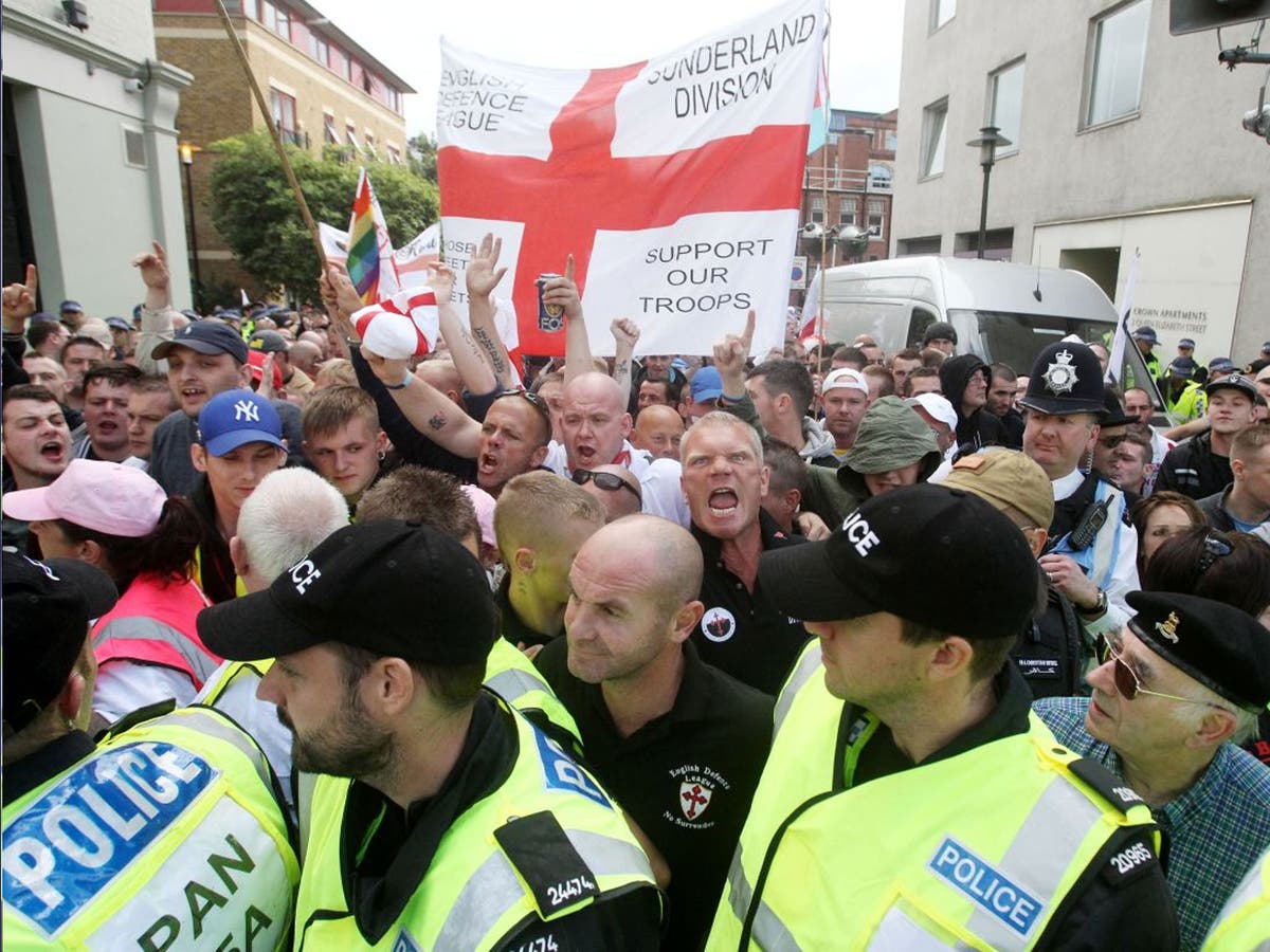 EDL rally: Birmingham bar Risa is 'forced' to host protest to give ...